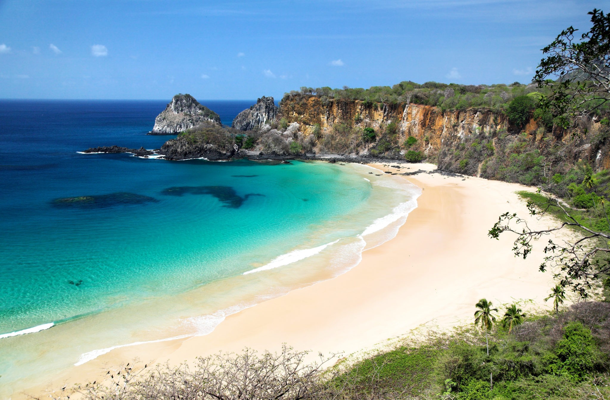 The Most Beautiful Places in the World Fernando de Noronha beach ...